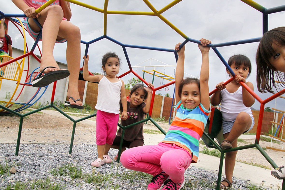 Parque infantil Usumatlán – Hábitat para la Humanidad Guatemala